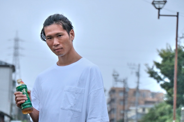 J-REXXXのプロフィール紹介｜その壮絶な生い立ちから最新の人気曲まで徹底解説 | pucho henza