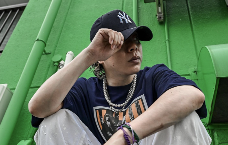 GADOROのプロフィール紹介｜その壮絶な生い立ちから最新の人気曲まで徹底解説 | pucho henza